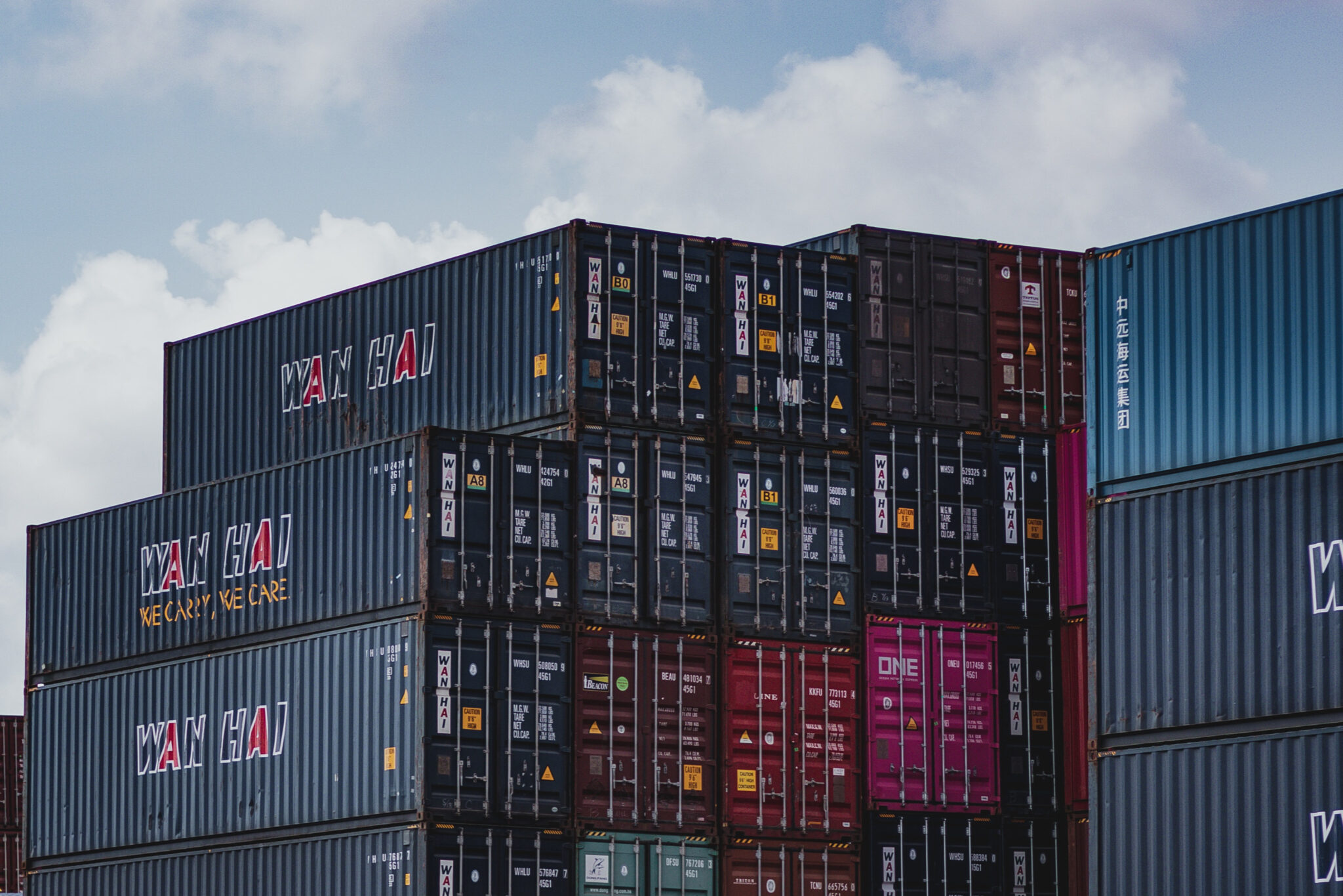 Temperature controlled cargo handling - Barcode Logistics